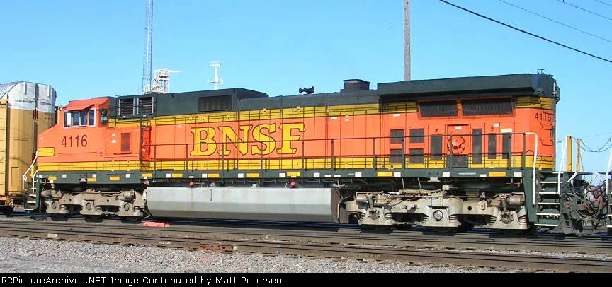BNSF 4116